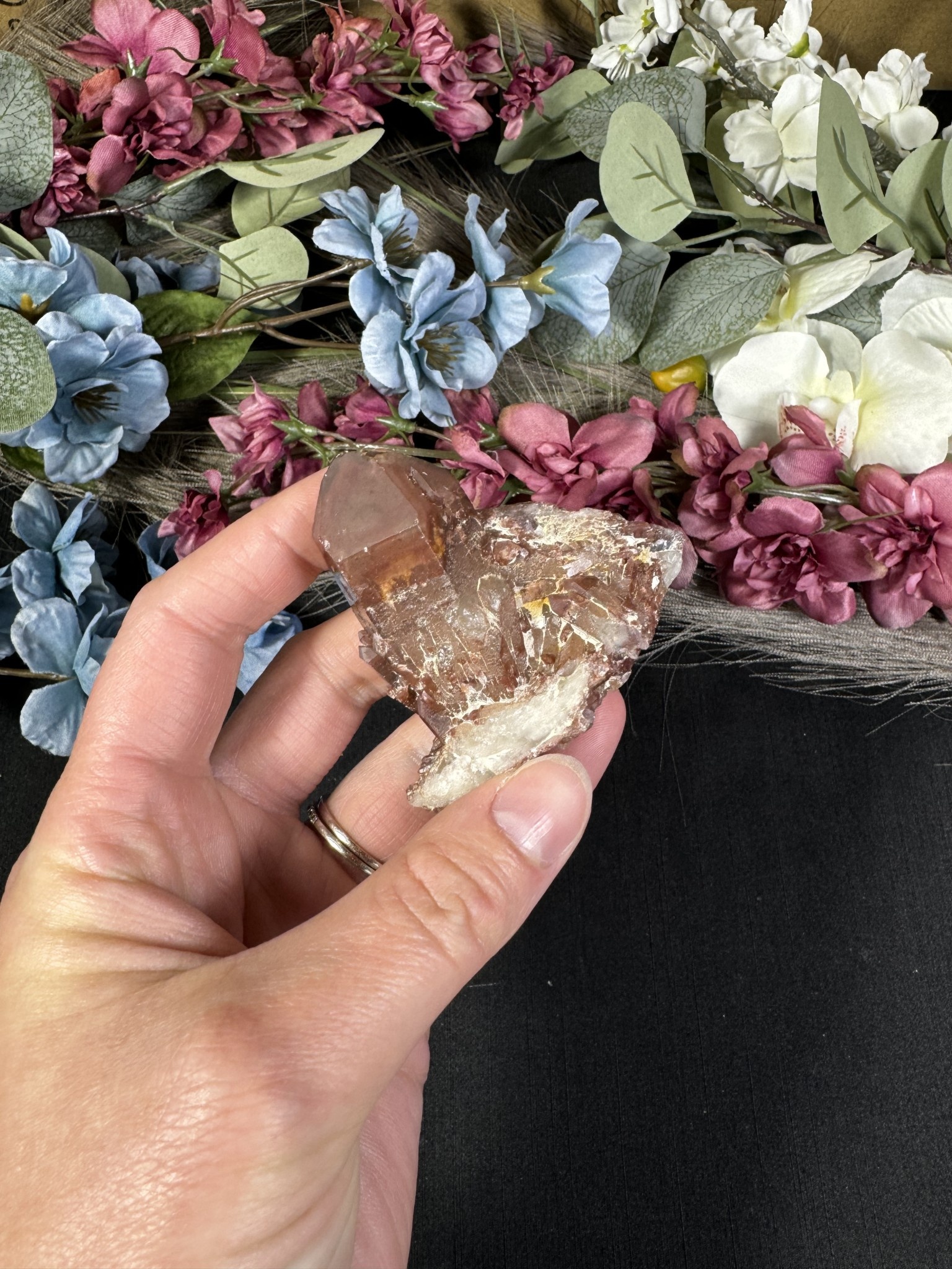 Red Hematoid Quartz #16, 70gr - The Raw Rock Shop Inc.