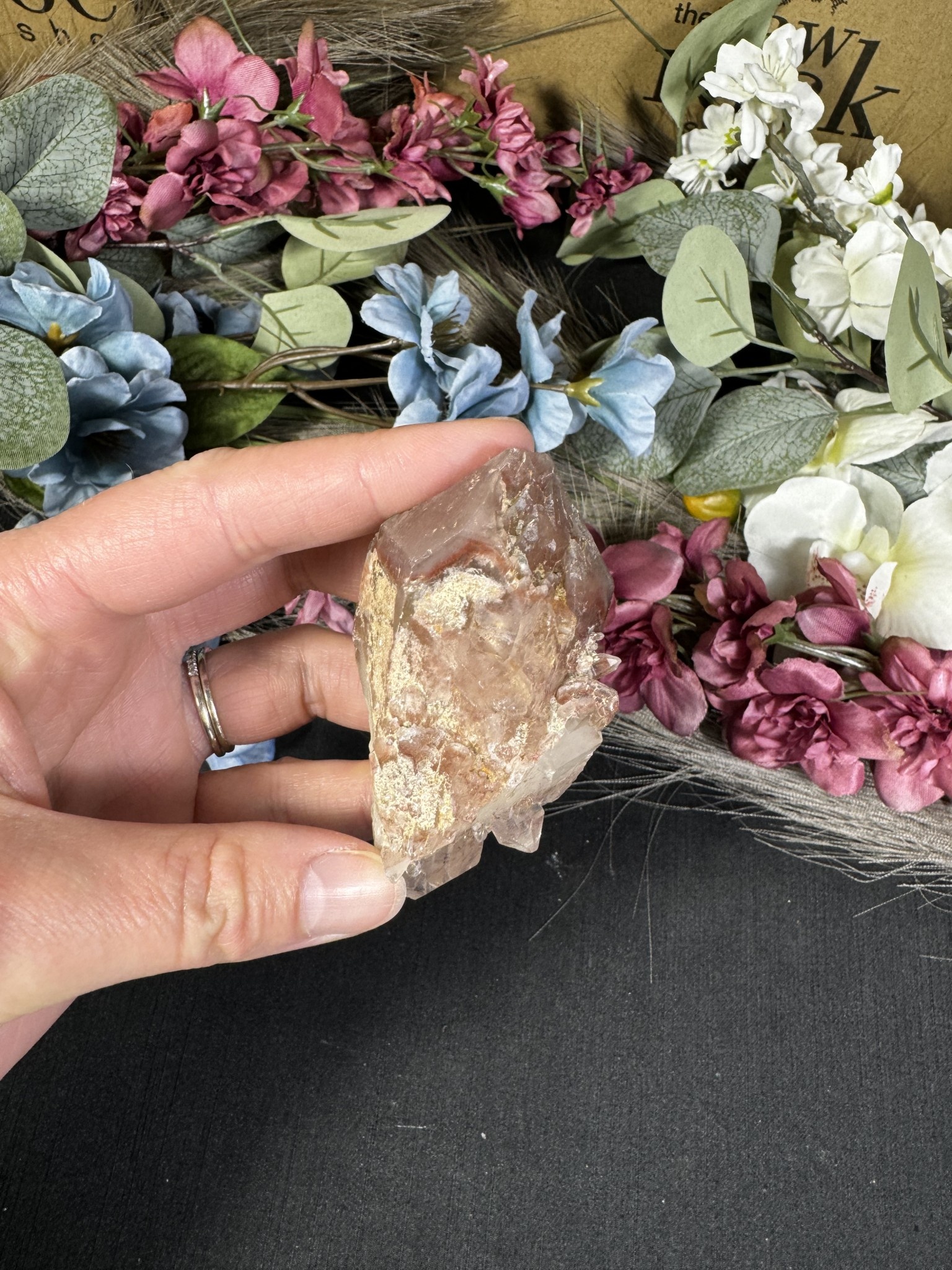 Red Hematoid Quartz #23, 96gr - The Raw Rock Shop Inc.