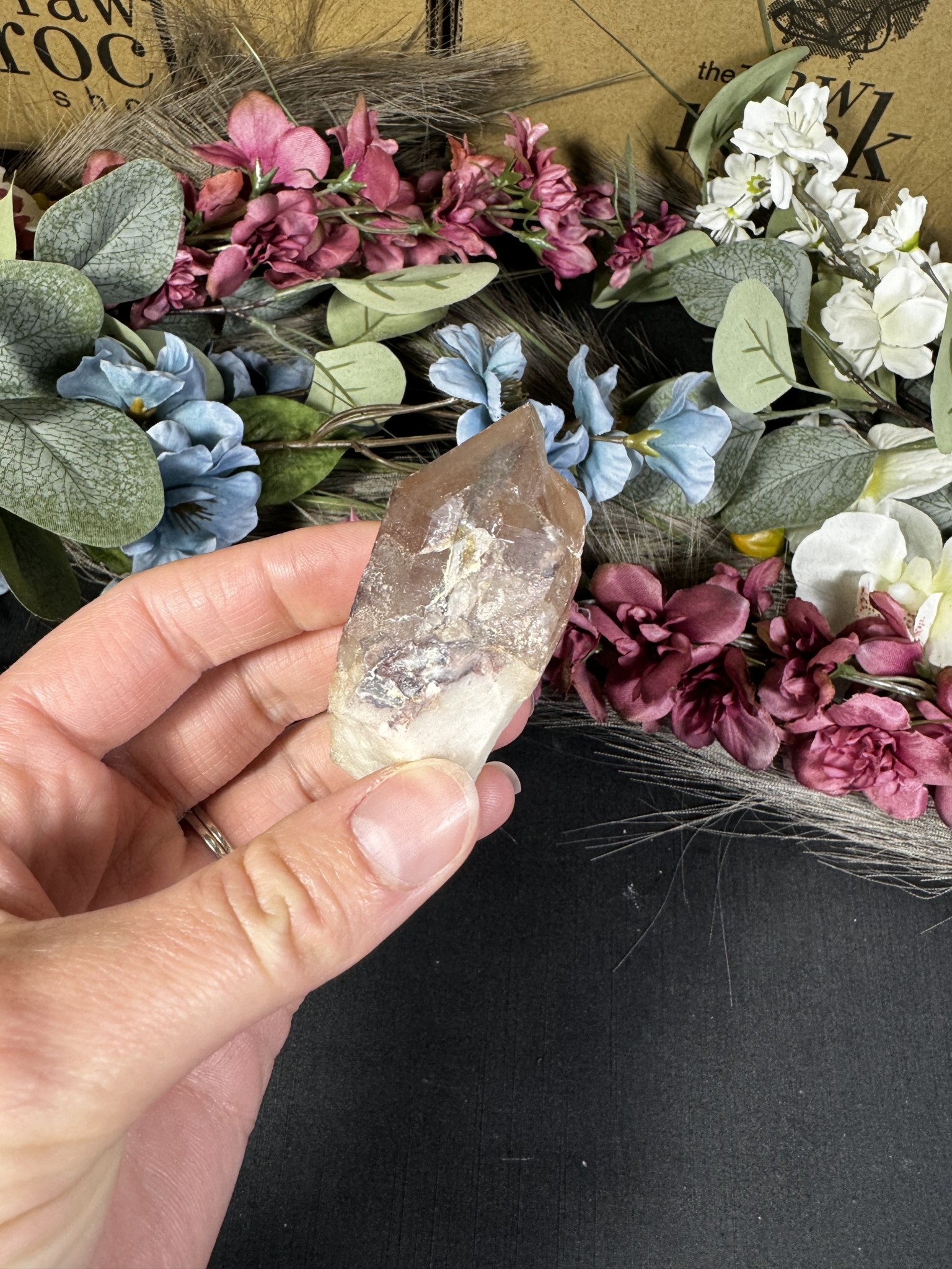 Red Hematoid Quartz #20, 60gr - The Raw Rock Shop Inc.