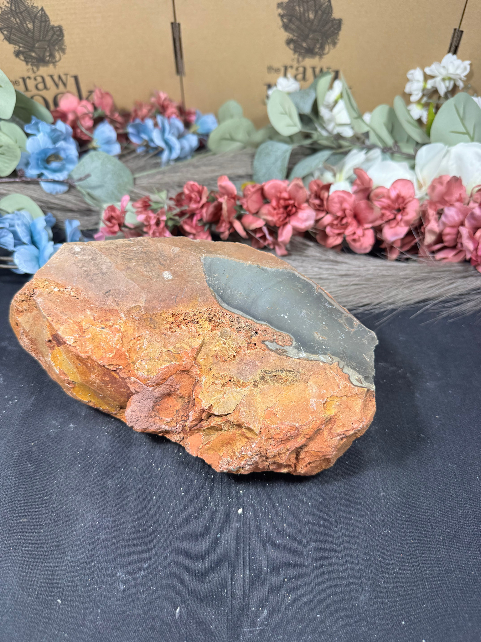 Rough Polychrome Jasper #1, 2278gr - The Raw Rock Shop Inc.