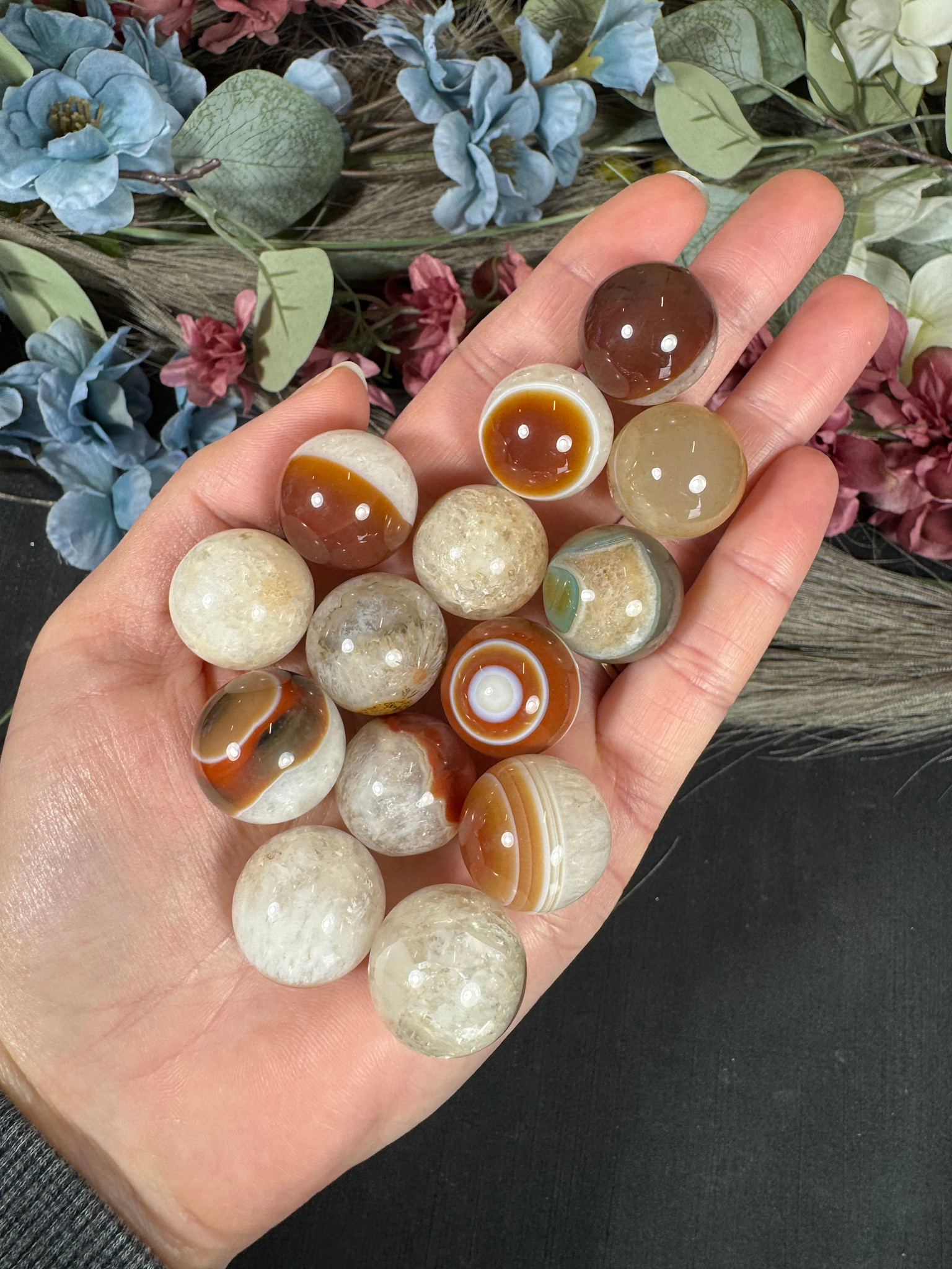 Mini Carnelian Sphere, 2-2.4cm - The Raw Rock Shop Inc.