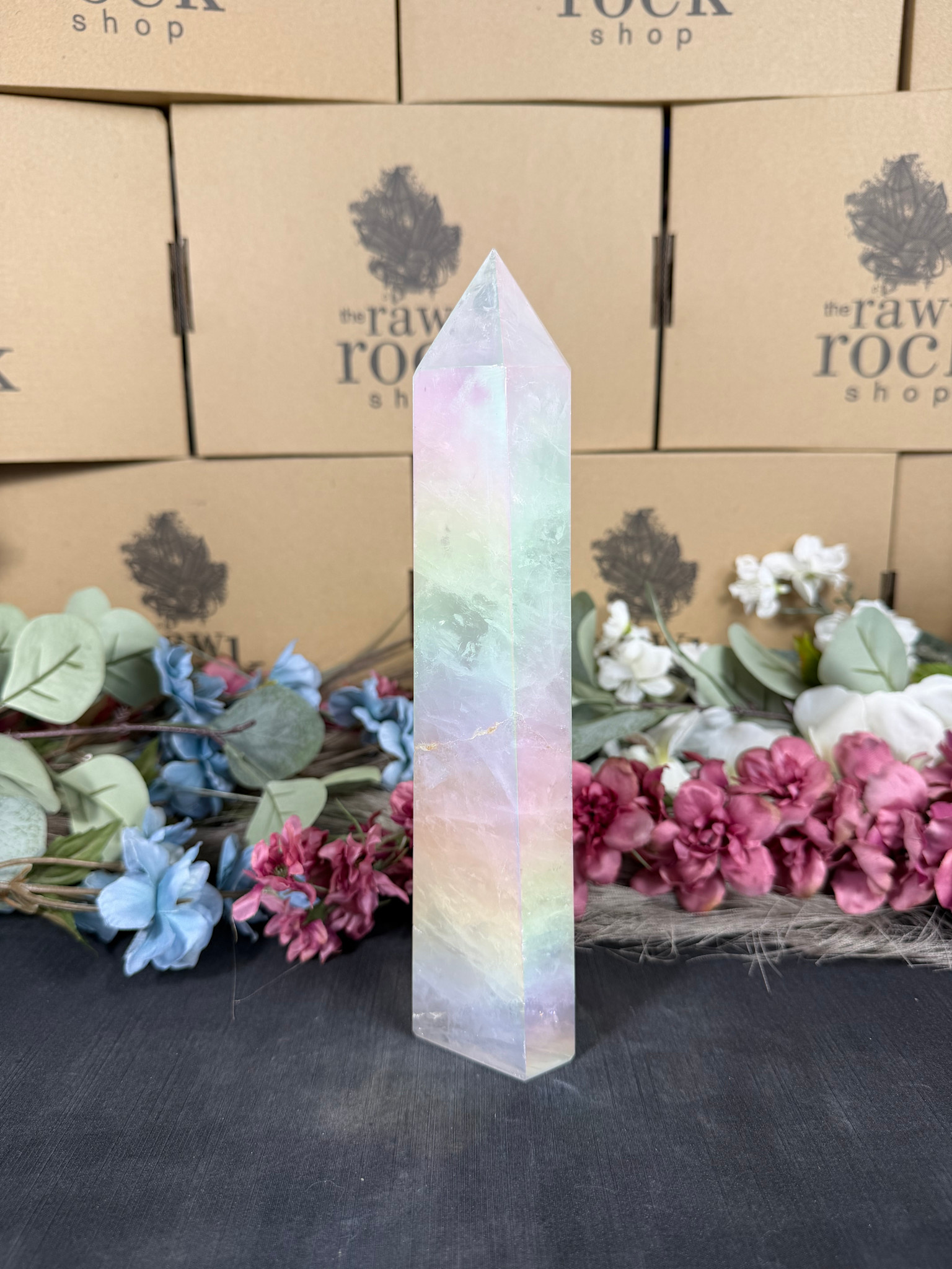 White Aura Quartz Tower #7, 824gr - The Raw Rock Shop Inc.