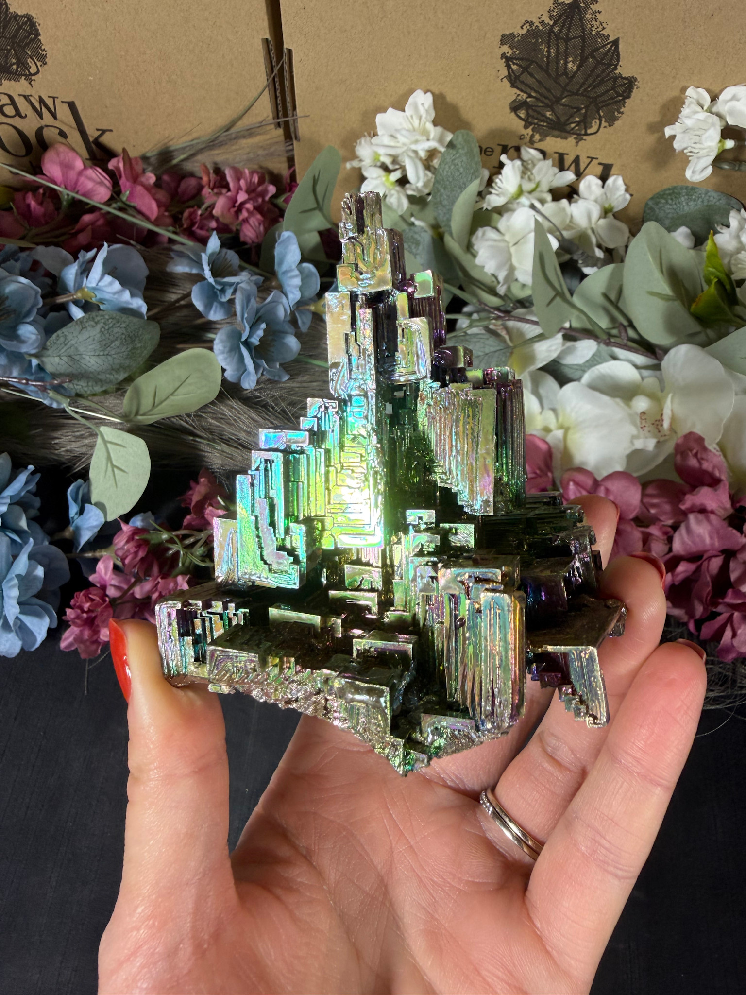 Rainbow Bismuth Tower #485, 546gr - The Raw Rock Shop Inc.