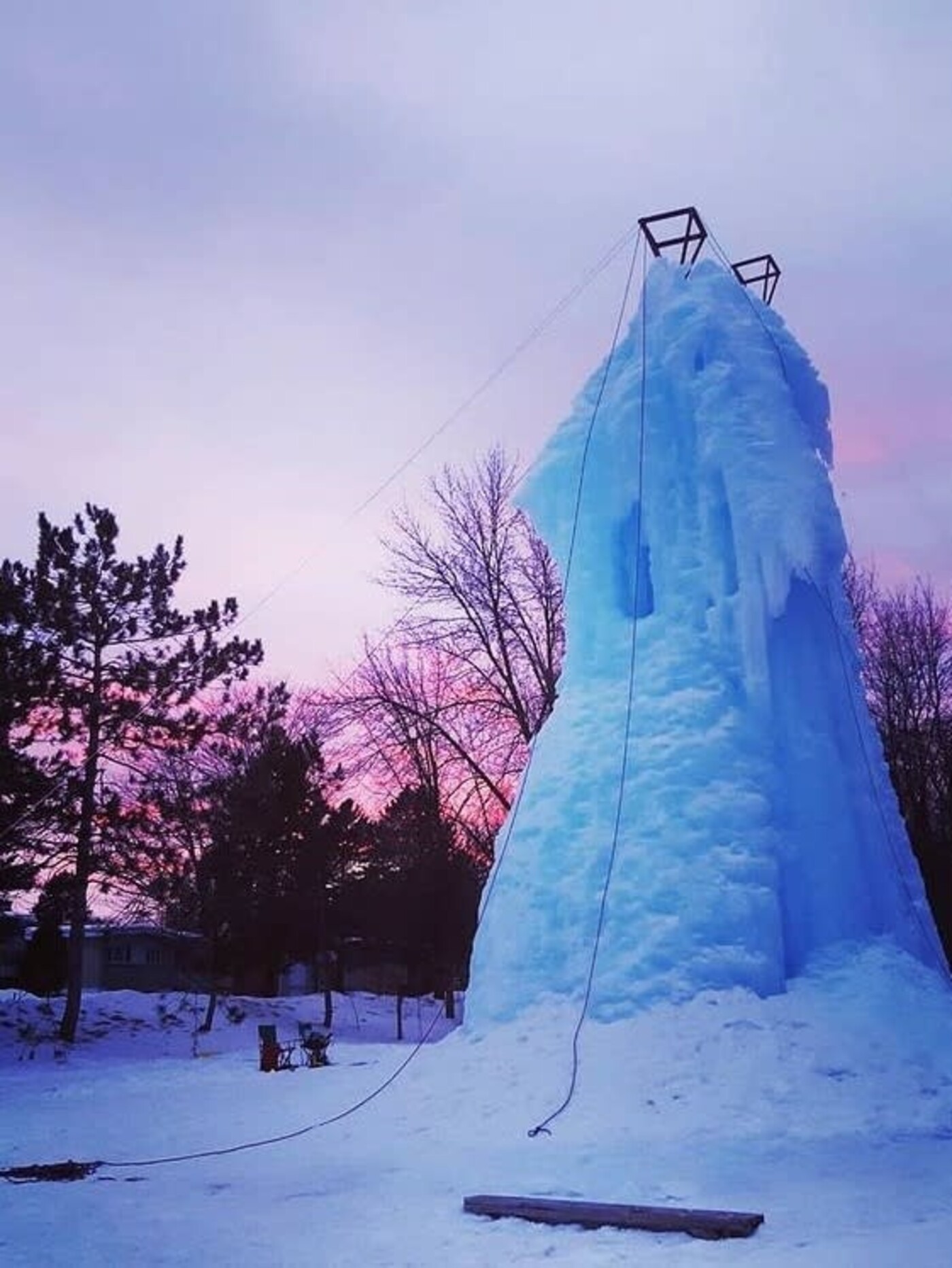 Découverte de l’escalade de glace - Maïkan Aventure