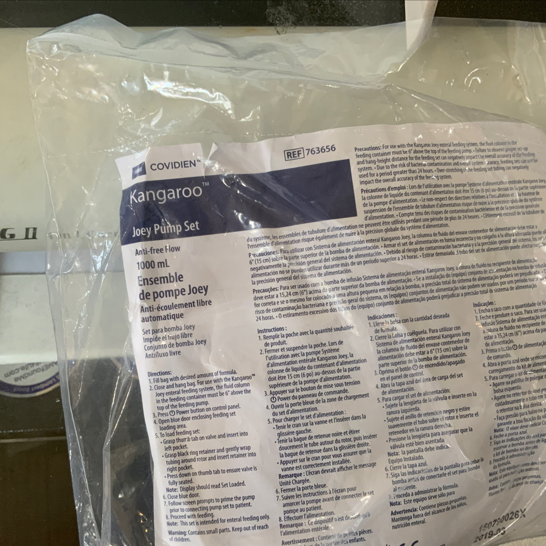 Kangaroo Joey Pump Set 1000 ml Anti-free flow - AME4Retail