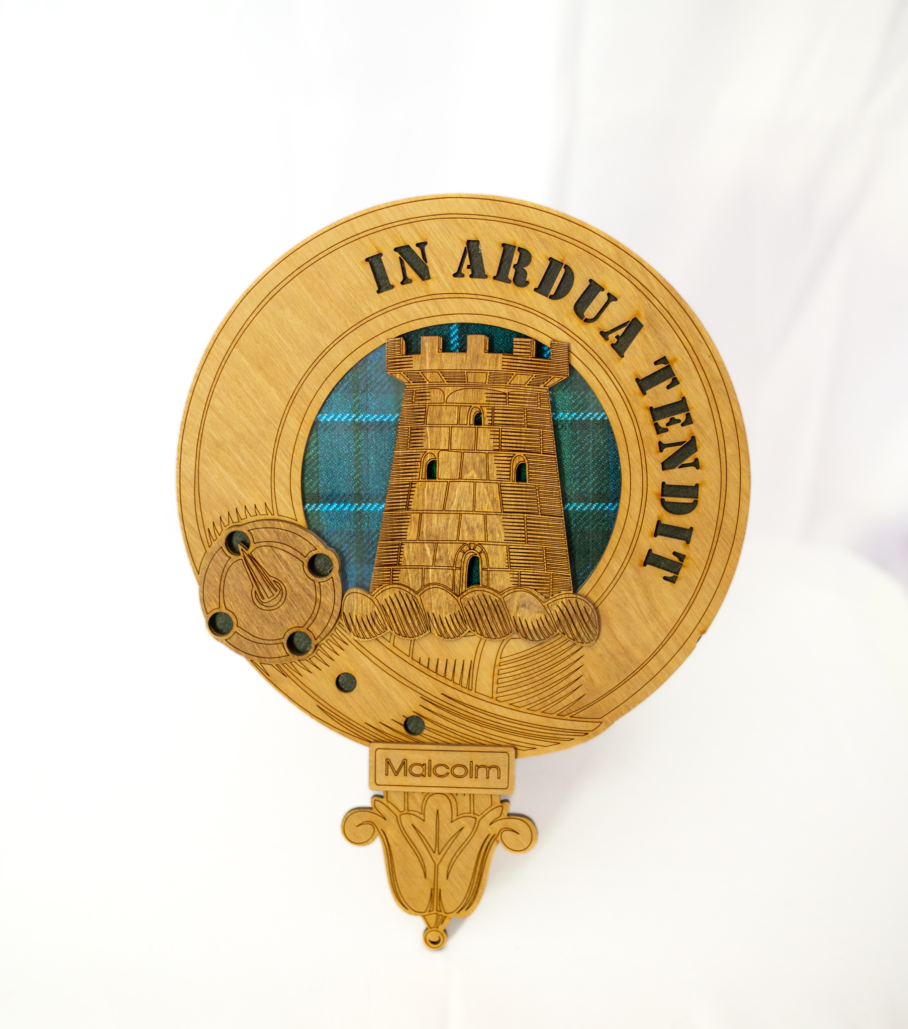 Malcolm: Clan Laser Cut - Family Crests & Puzzled Etc