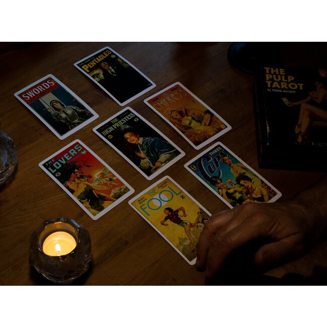 Pulp Tarot Card Deck - Ziya Blue