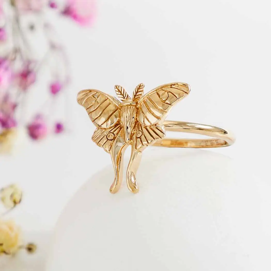 Luna Moth Ring · Bronze · 7 - Desert Rose