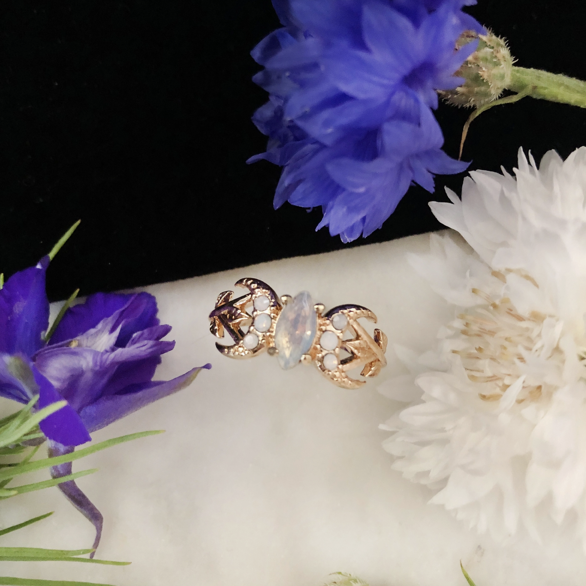 The Fairy Witch Ring with Simulated Opal · 14K Gold Plating · 6 ...