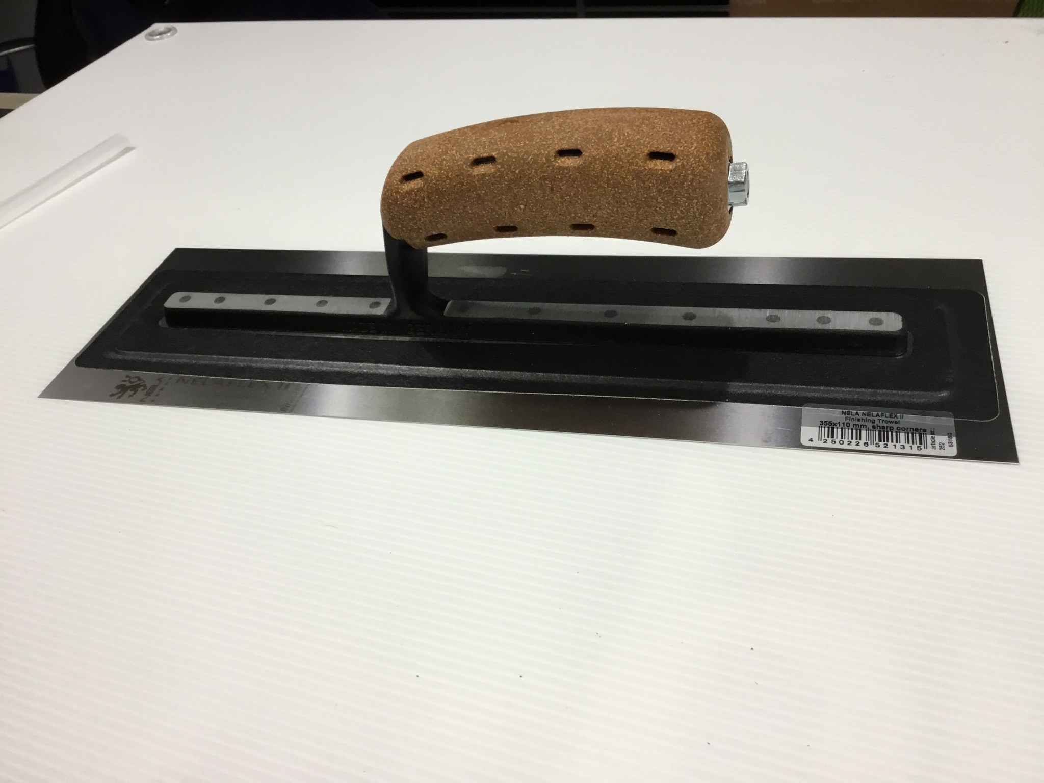 BuildSmart NELAFlex II Stainless Trowel Premium 355x110