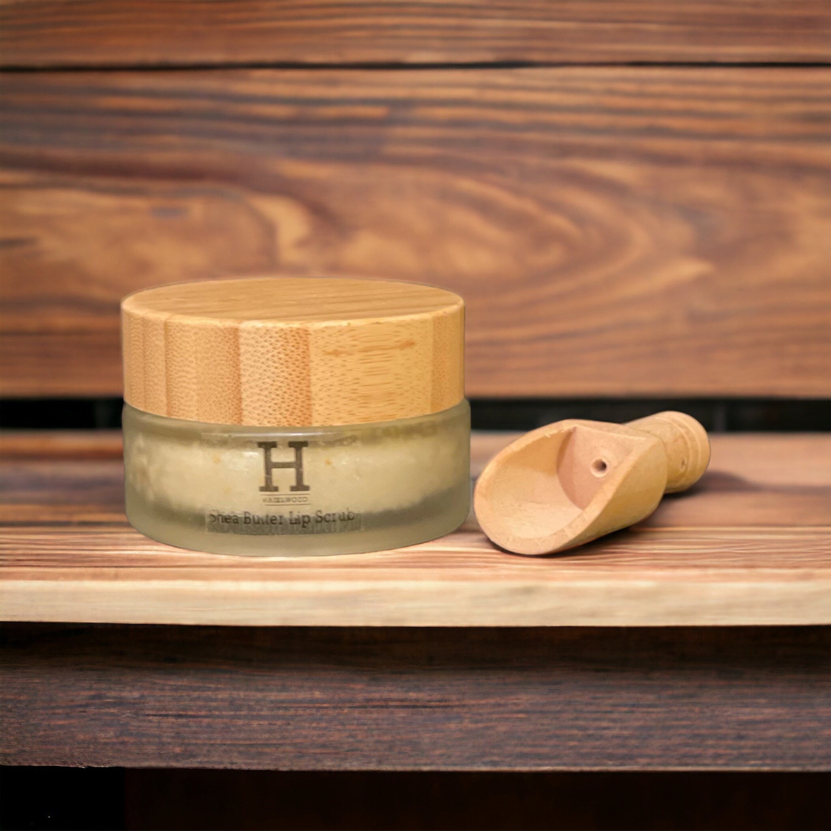 Medea Hydrating and Plumping Lip Scrub - Hazelwood