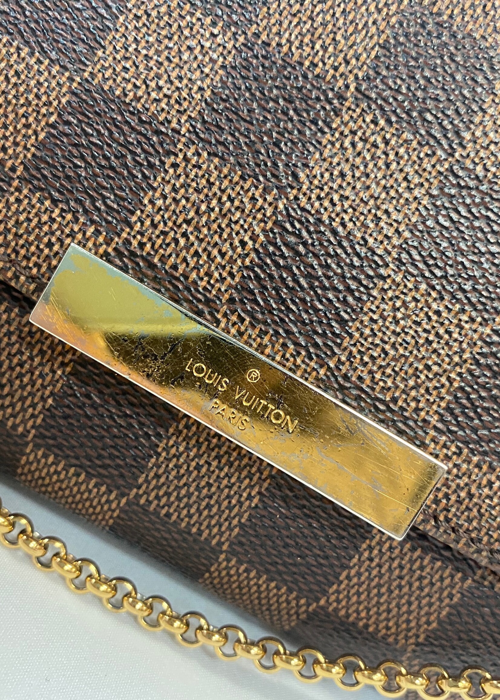 Louis Vuitton Damier Pattern