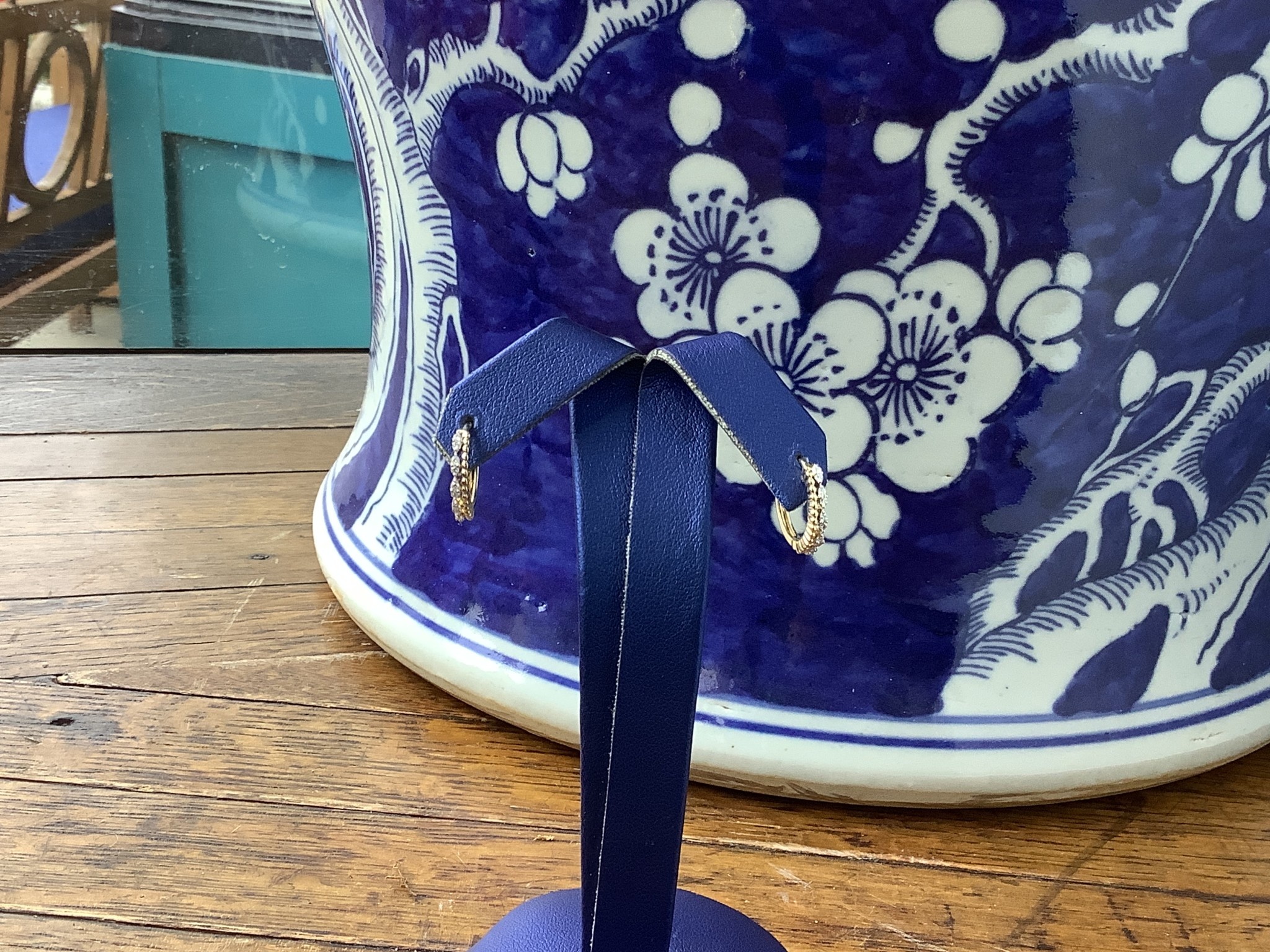 10k Sweeties Mini Hoops - Jordan's of Dunn