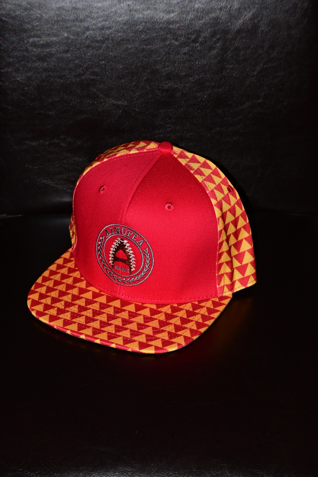 Caps- embroidered logo - Ainofea