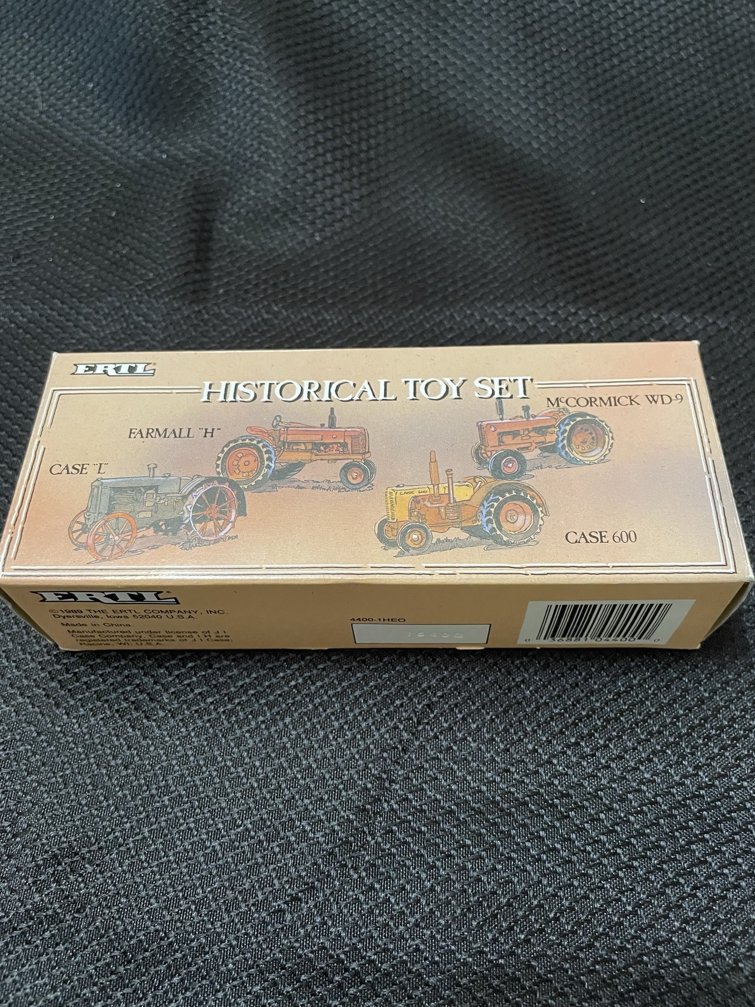 Ertl 1/64 Historical 4Pcs set Farmall H, McCormick WD-9, Case 600, Case L - SNS Farm Toys