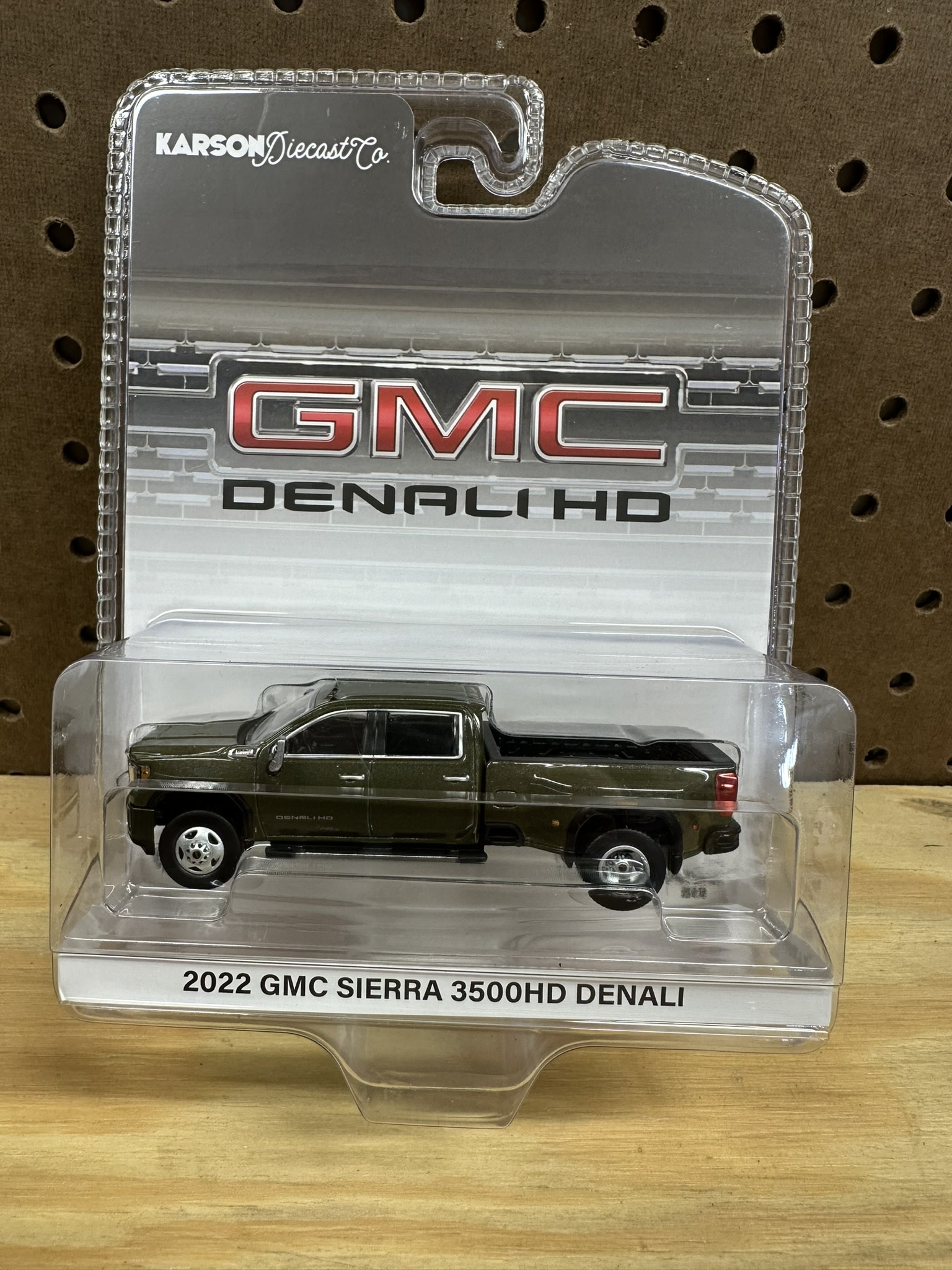 1/64 2022 GMC Sierra 3500 Denali Dually, Forest Metallic - SNS Farm Toys
