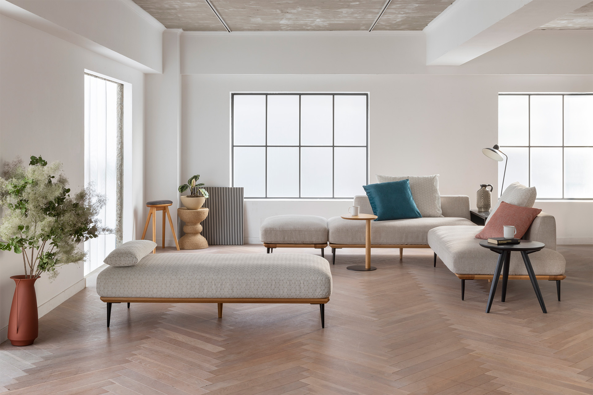 NAOMI DAYBED | 和風 デイベッド | Japanese Furniture Vancouver - Westhill Interiors