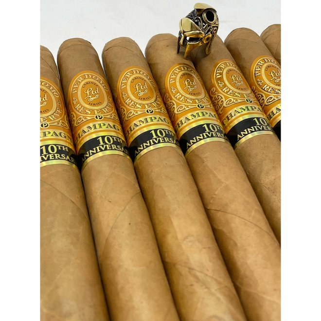 Perdomo Reserve 10th Anniversary Champagne Cigars Online - Cigar Spartan