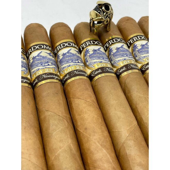 Perdomo Lot 23 Connecticut Cigars Online - Cigar Spartan