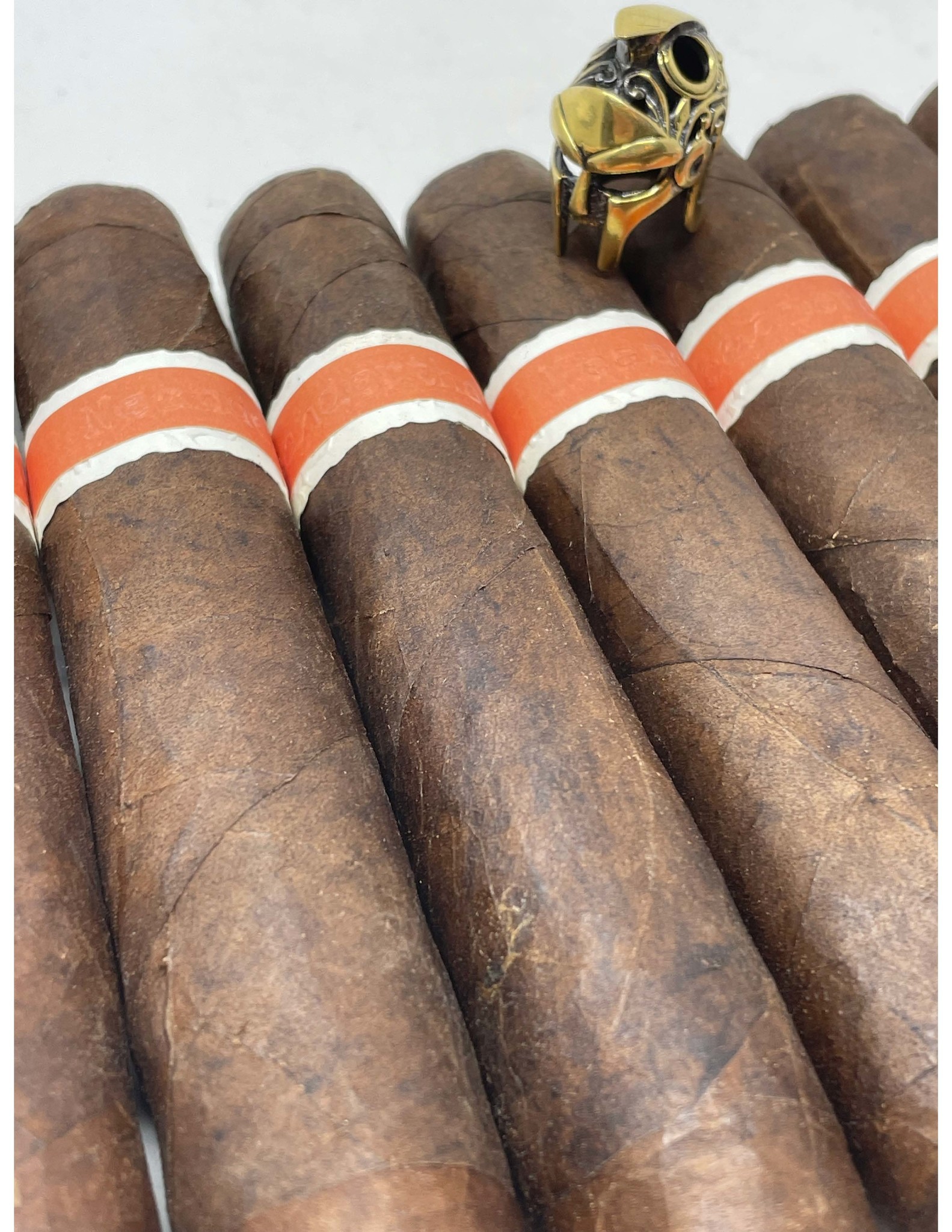 Neanderthal HN 5 x 52/56 Figurado - Cigar Spartan