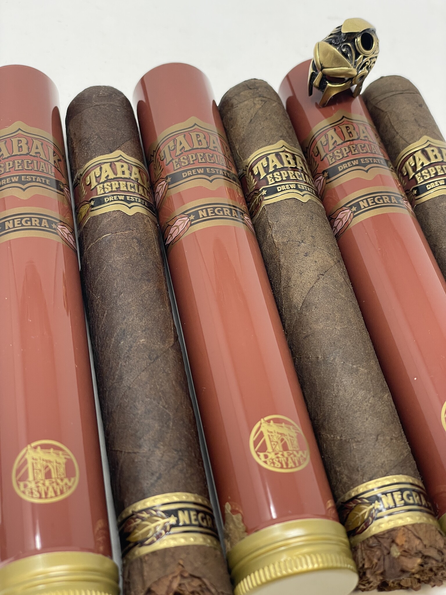 Tabak Especial by Drew Estate Tabak Especial Negra Toro Tubo 52 x 6 ...