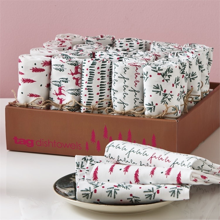 Christmas Tea Towel Set with Spreader - mlynnedesigns