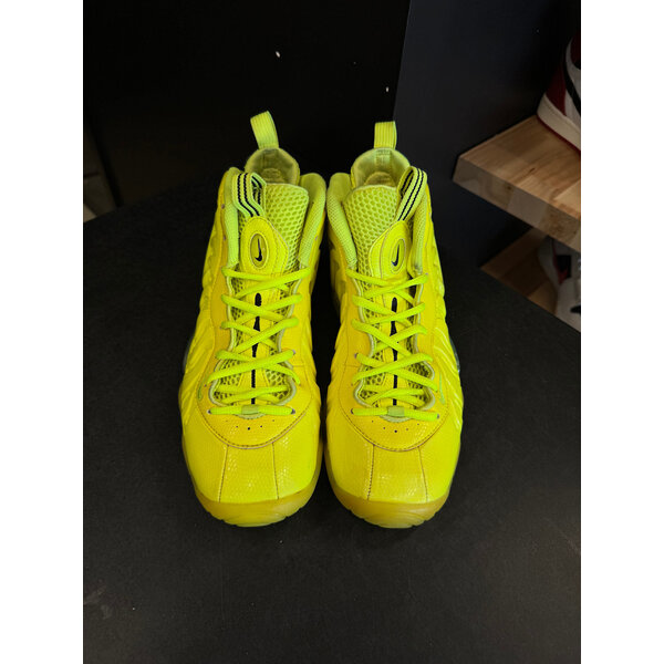 SoleSeattle | Lynnwood, WA | Shop Sneakers & Streetwear - SoleSeattle