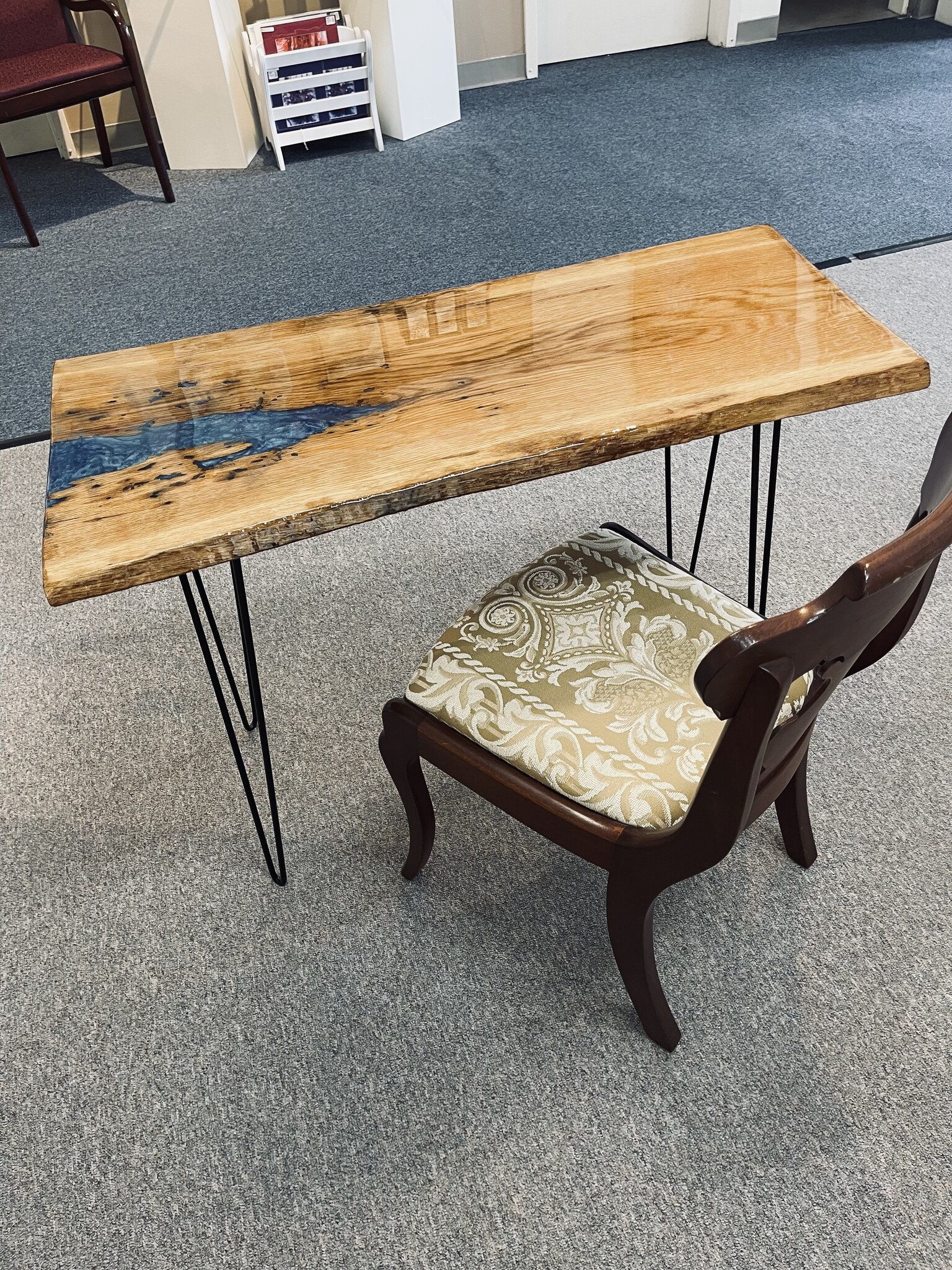 MIKE SEXTON WHITE OAK RIVER TABLE 29 INCHES TALL 40 INCHES LONG ...