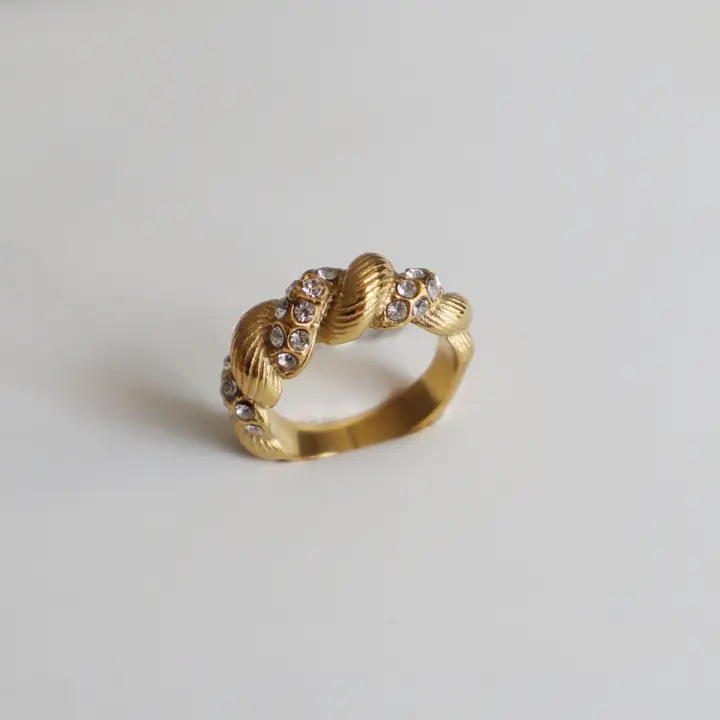 Ari Ring - Bohdii Boutique