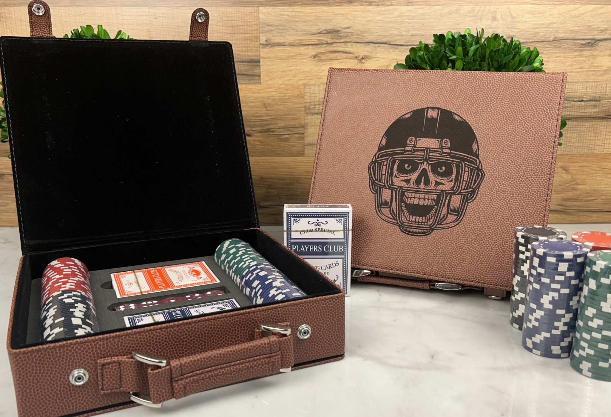 Custom Engraved 100 Chip Poker Set - Prim in Proper