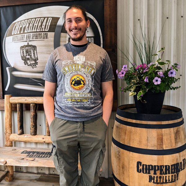 BLACK SMOKIN' GUN T-SHIRT - COPPERHEAD DISTILLERY