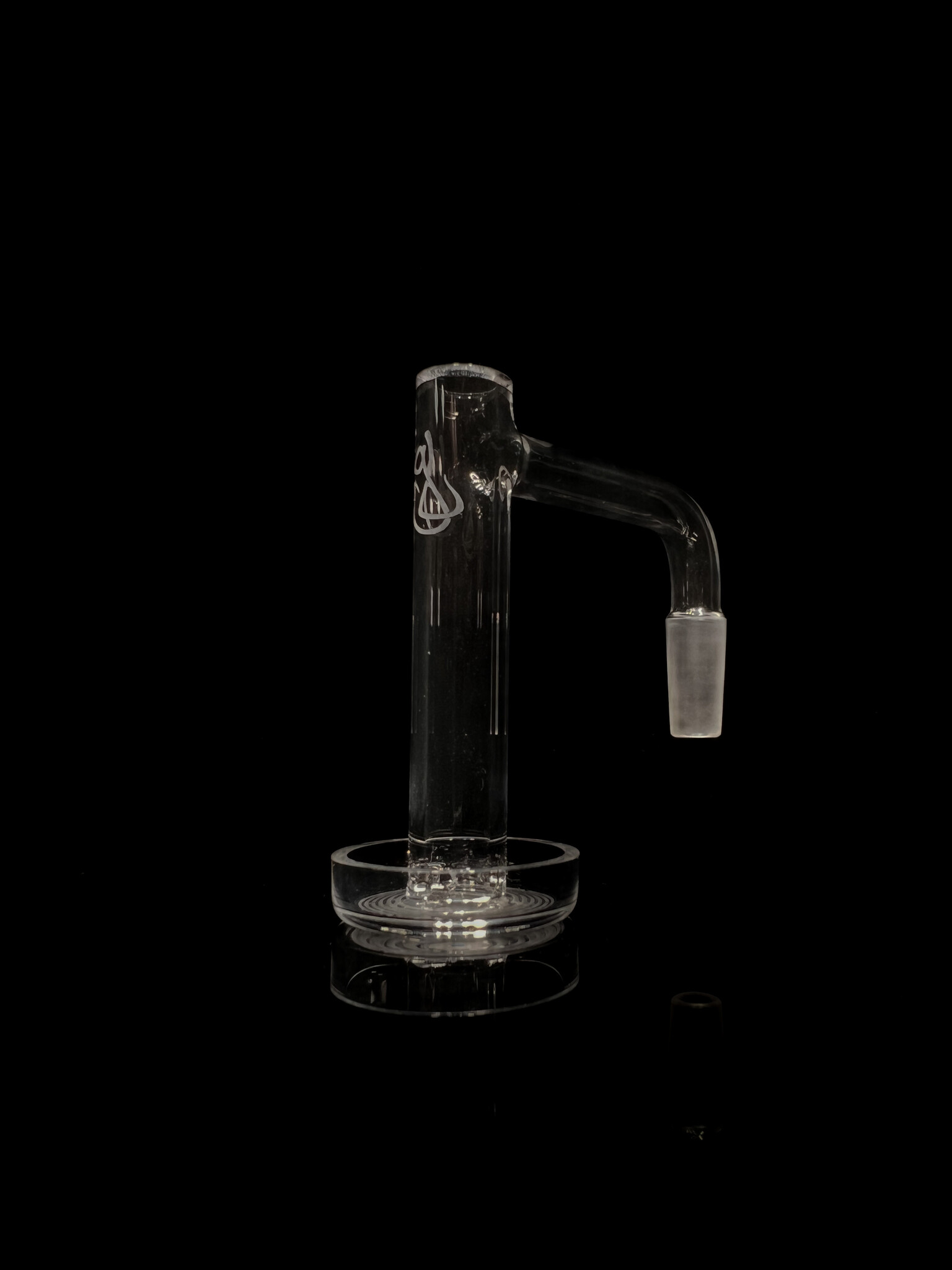 Grass Lab Cyclone 2.0 - High Class Glass Gallery