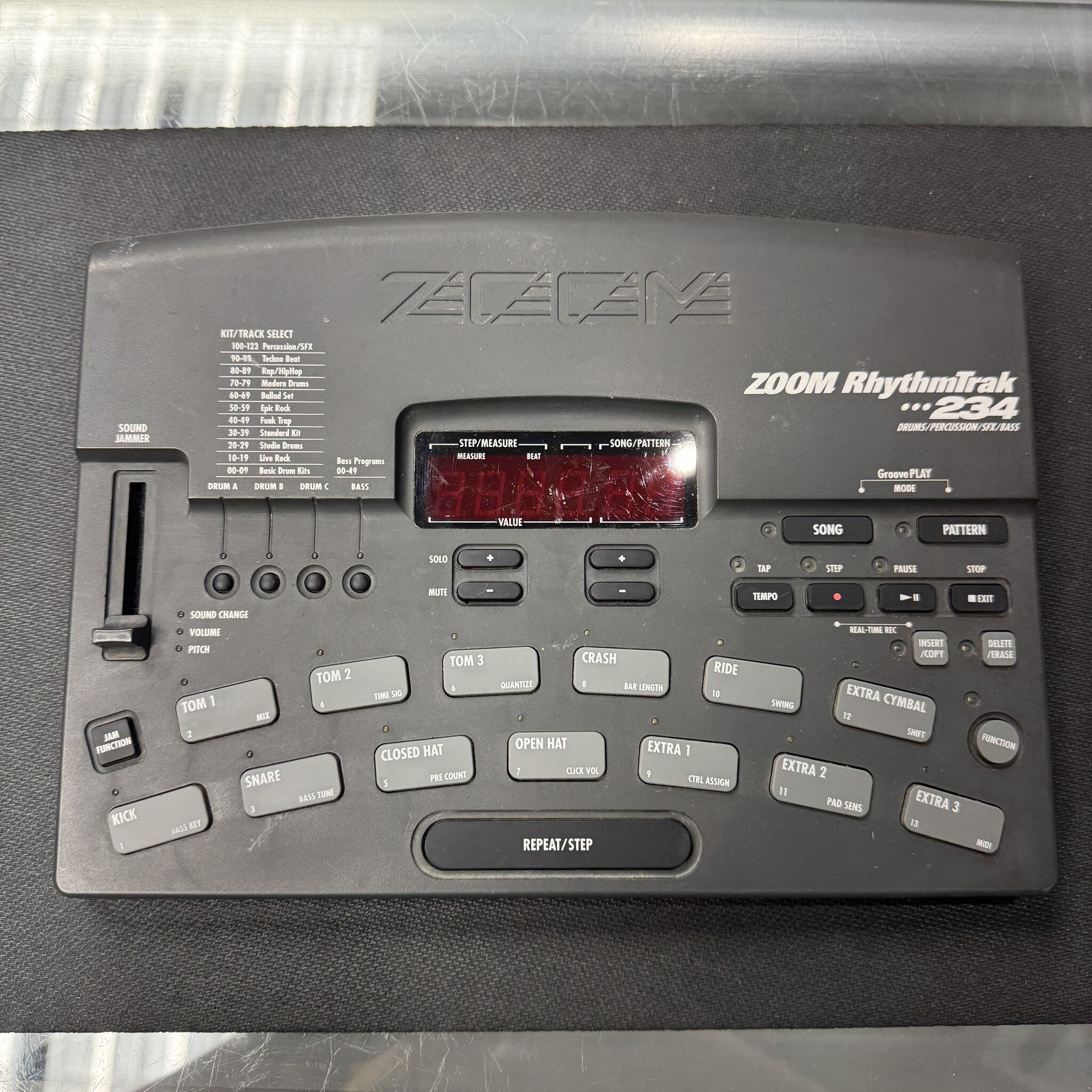 ZOOM RhythmTrak 234 Drum Machine - (Used) - Sound of Music