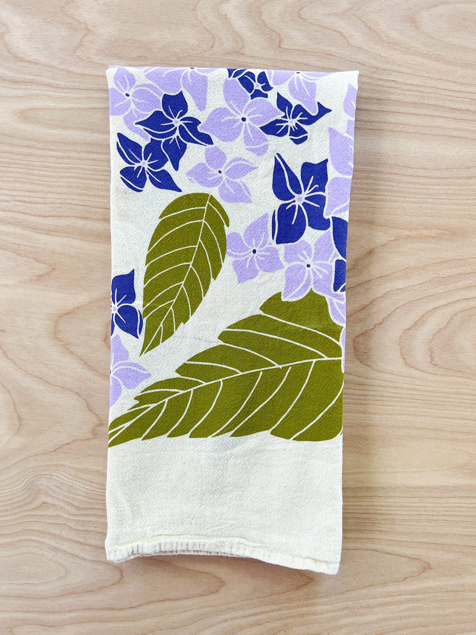 Hydrangea Tea Towel - Maxima Gift and Book Center