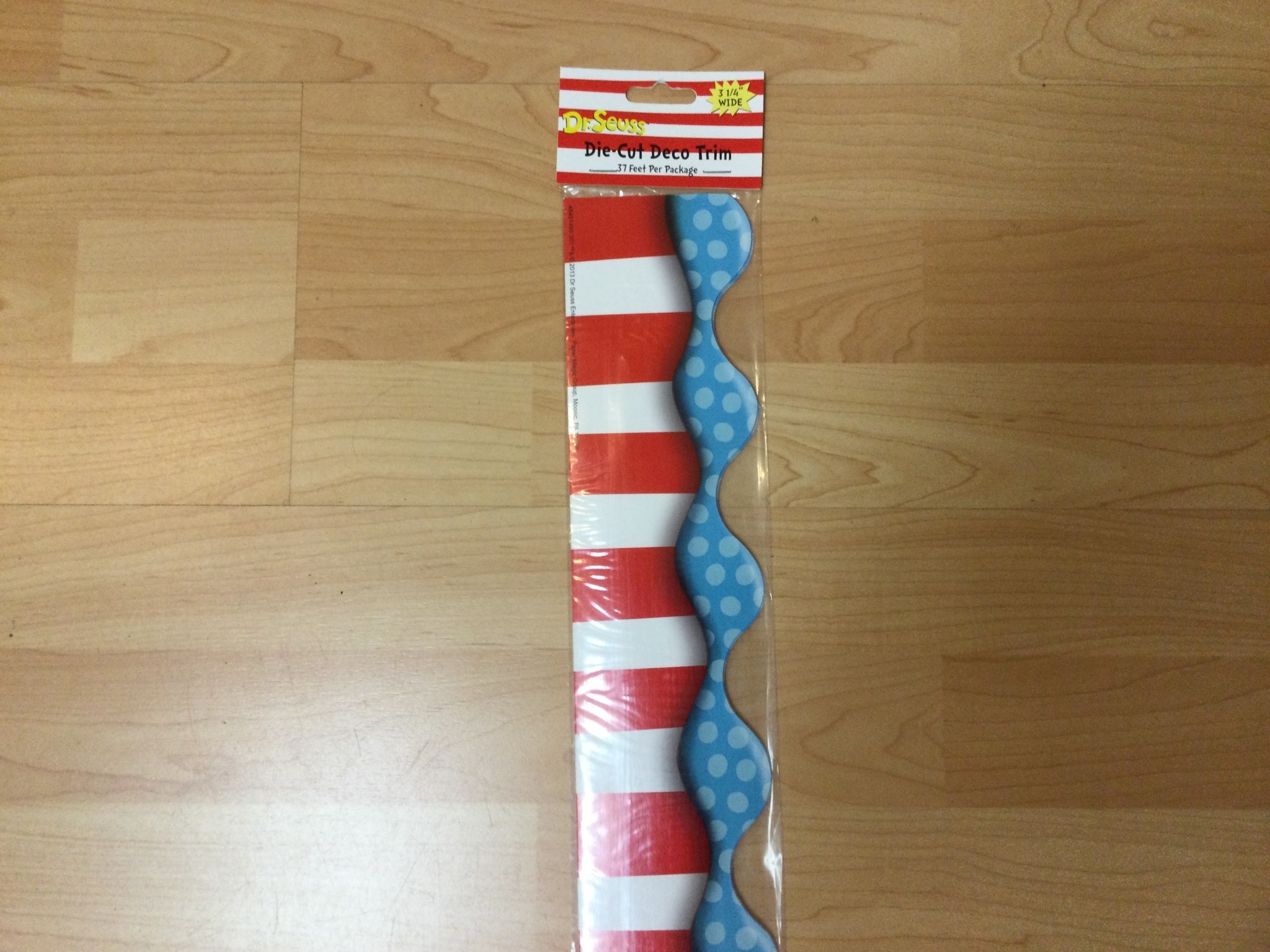 Dr. Seuss Striped Border 37' - School Spot