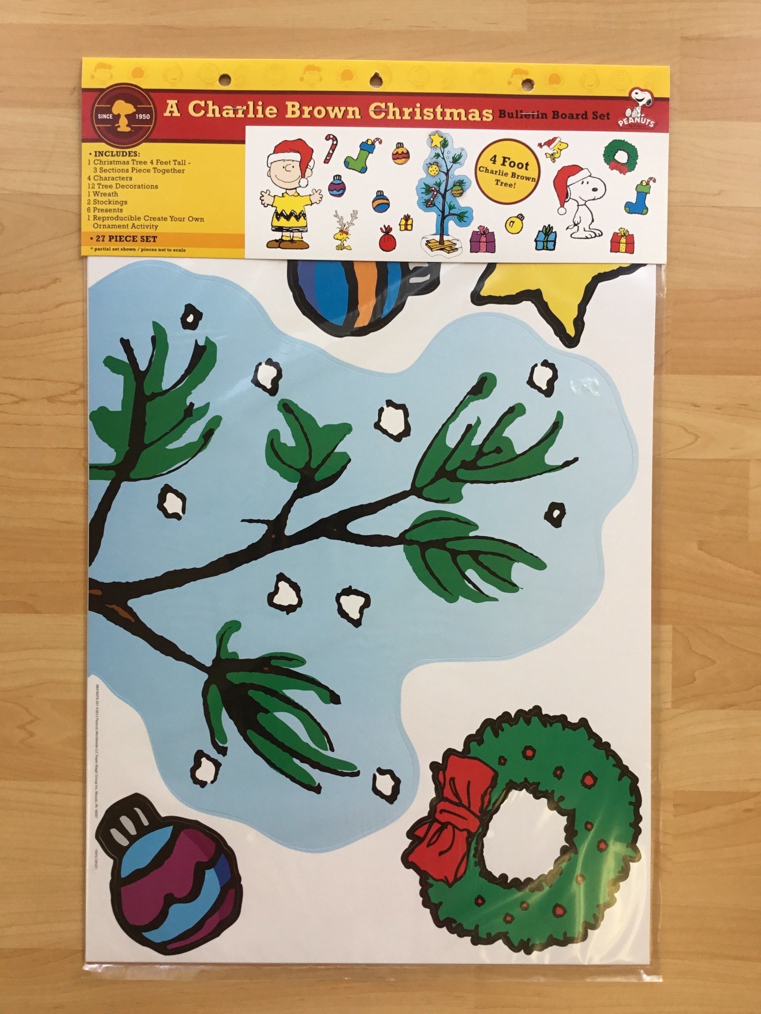 A Charlie Brown Christmas Bulletin Board - School Spot