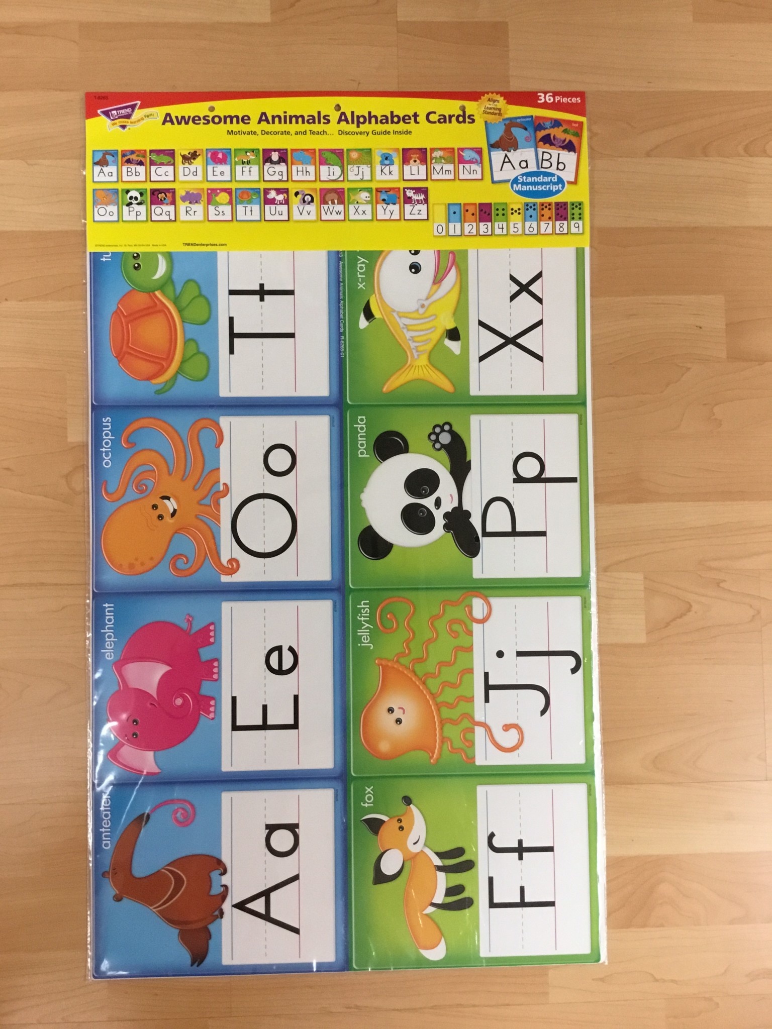 Awesome Animals Alphabet Cards - School Spot