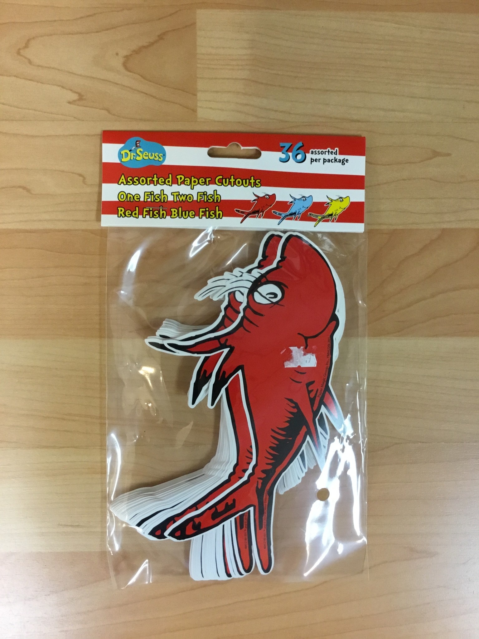 One Fish, Two Fish Cutouts Dr.Seuss - School Spot