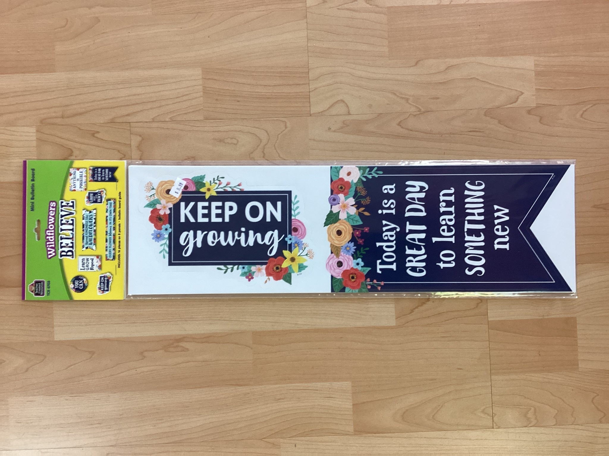 Wildflowers Mini Bulletin Board - School Spot