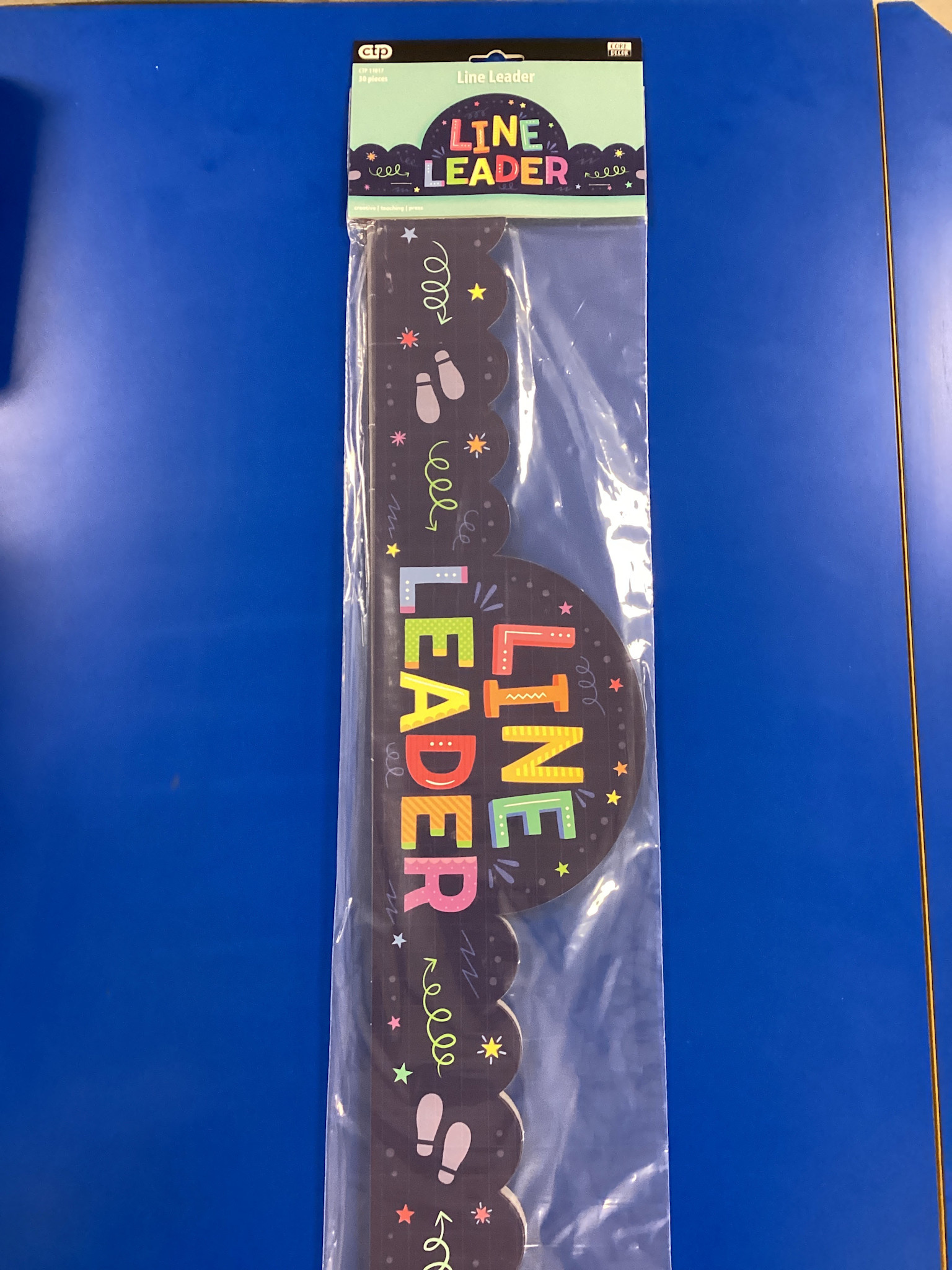 Line Leader Crowns 30 pc - School Spot