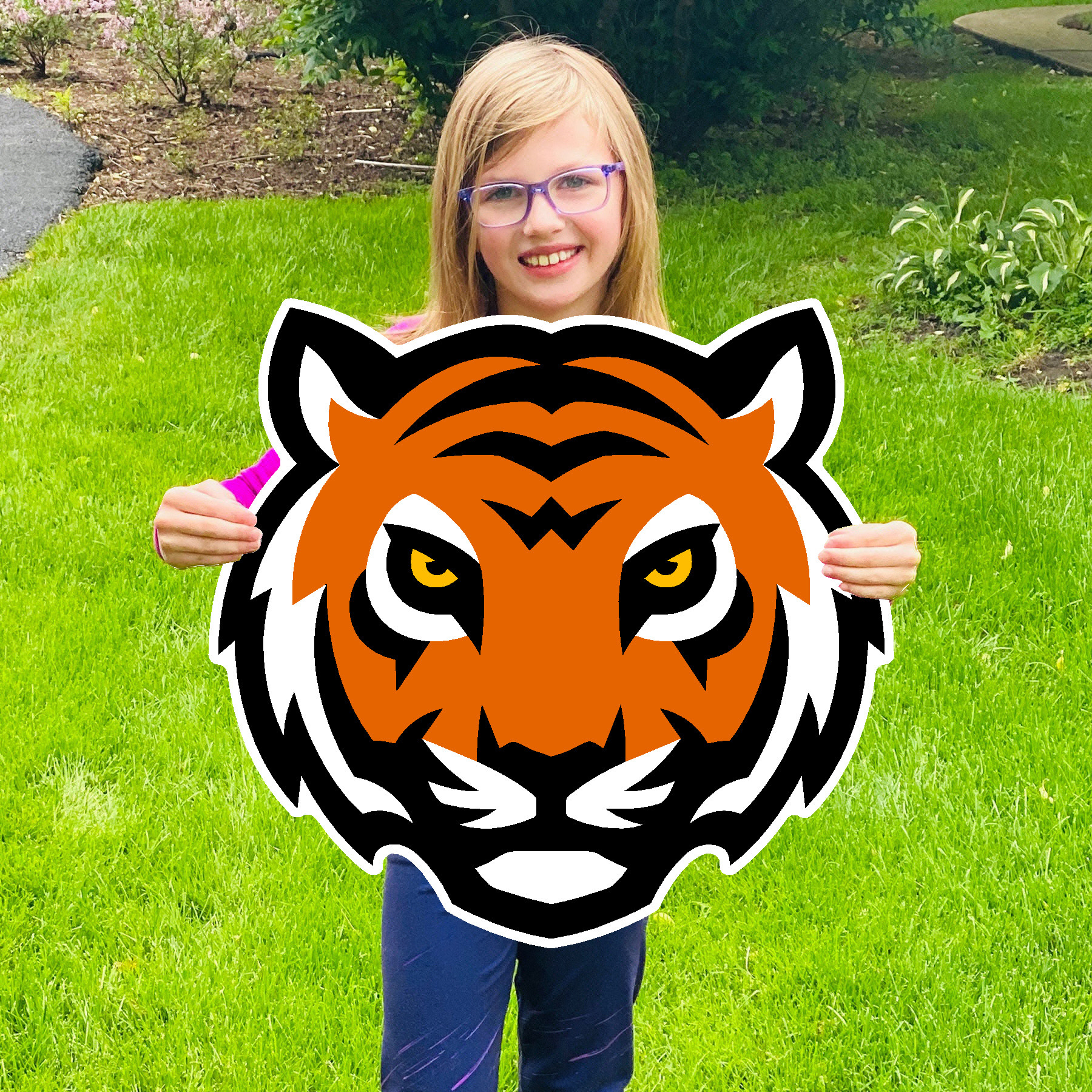 TIger Head Yard Sign - Woodberry School Store
