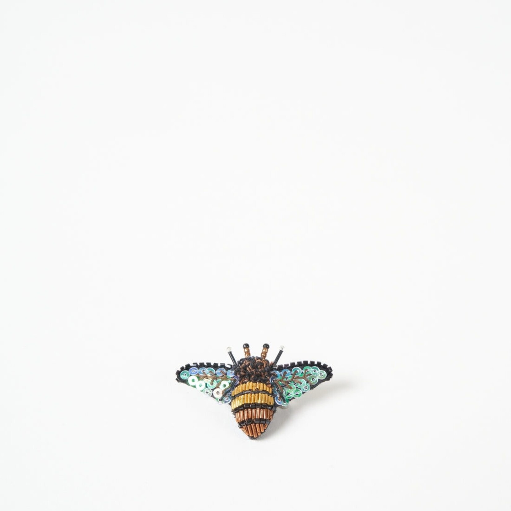 Trovelore Handmade Dazzling Bee Brooch Pin - The Periwinkle Shoppe
