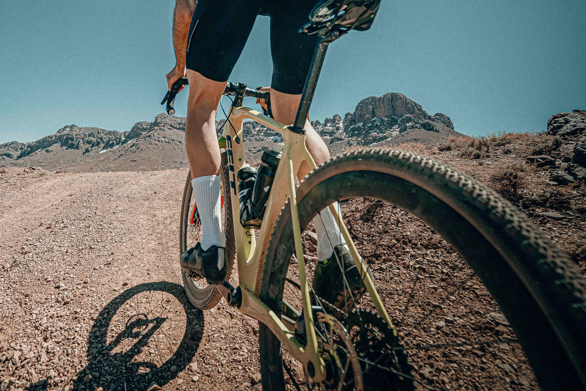 NOUVEAU Felt Breed Advanced GRX 820 - Magasin de vélos en ligne