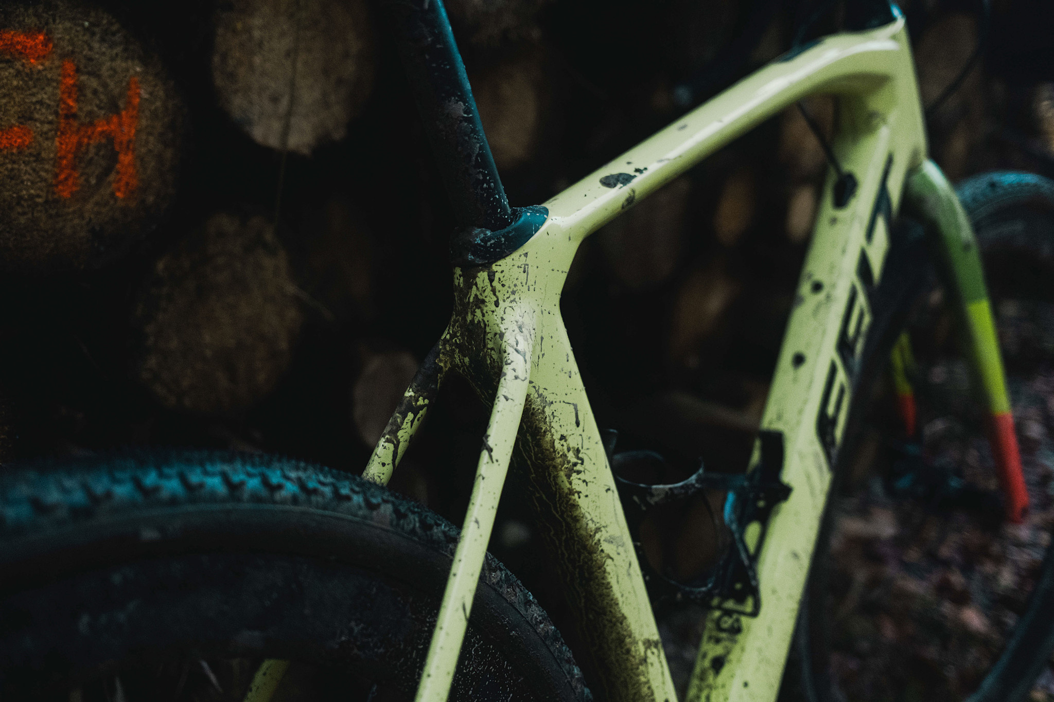 NOUVEAU Felt Breed Advanced GRX 820 - Magasin de vélos en ligne