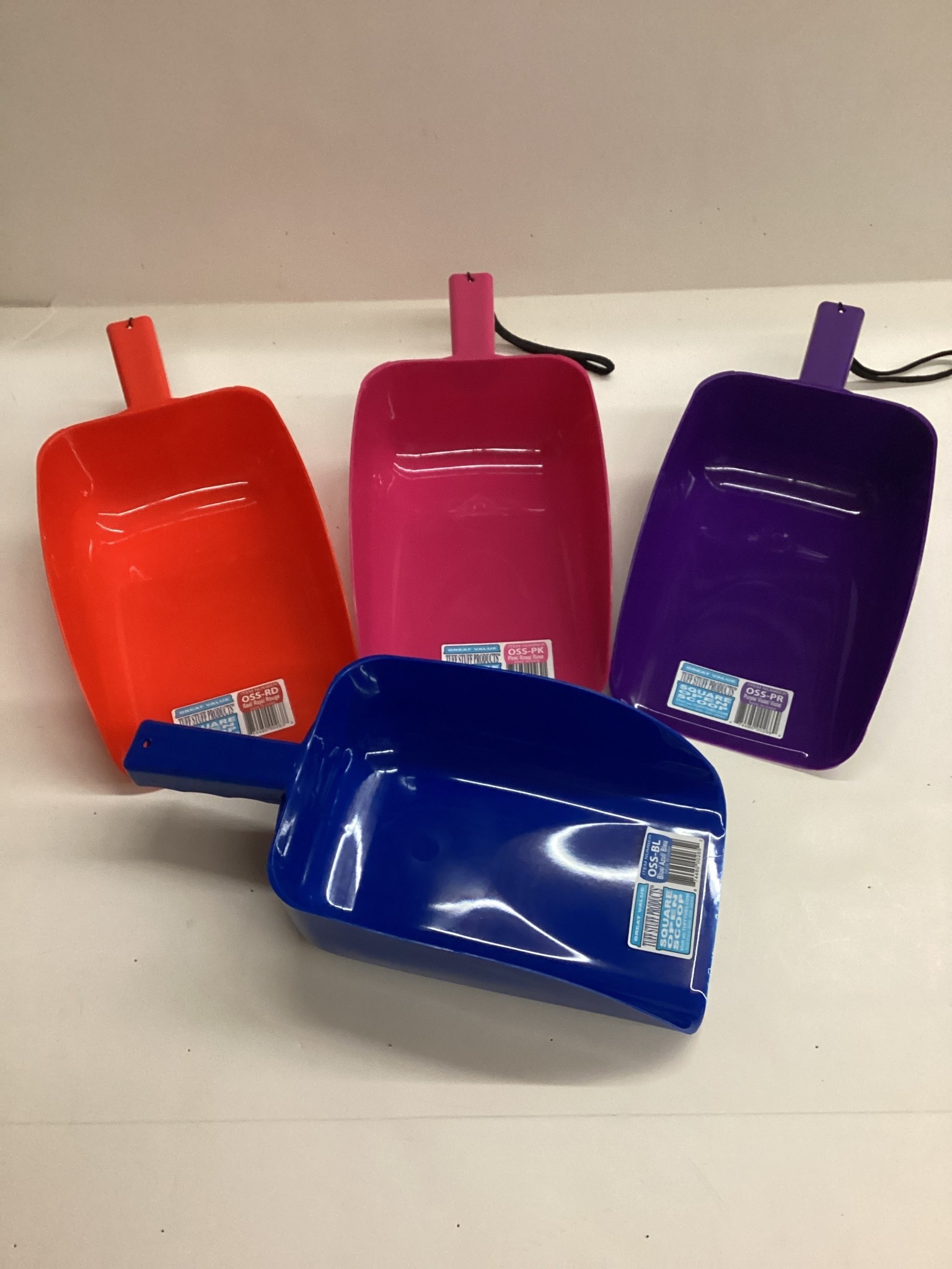 Tuff Stuff Open Square Scoop - Stick and Stone Tack Shop