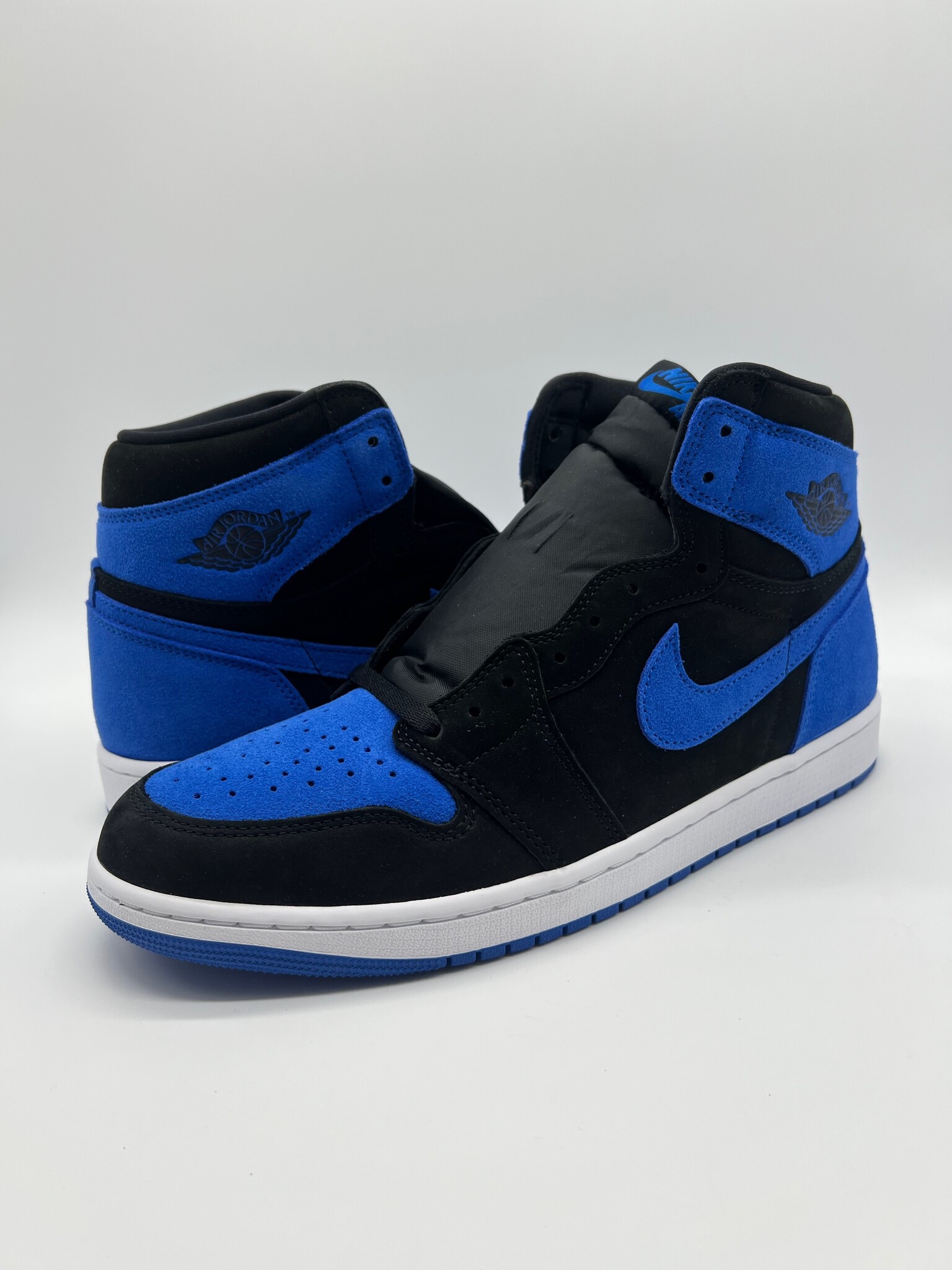 Jordan 1 Reimagined Royal - Diverse Sole