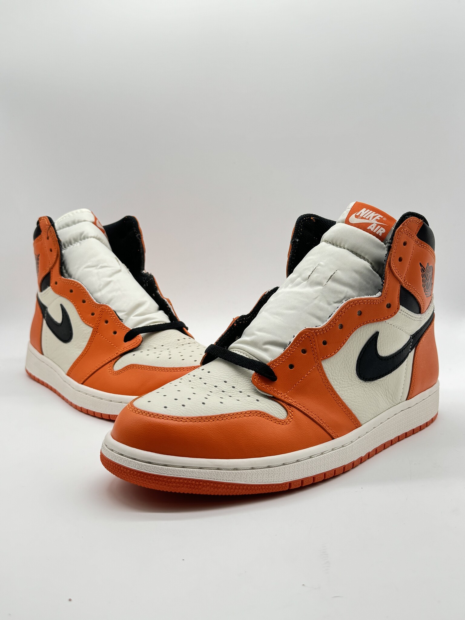 Jordan 1 Retro Reverse Shattered Backboard - Diverse Sole