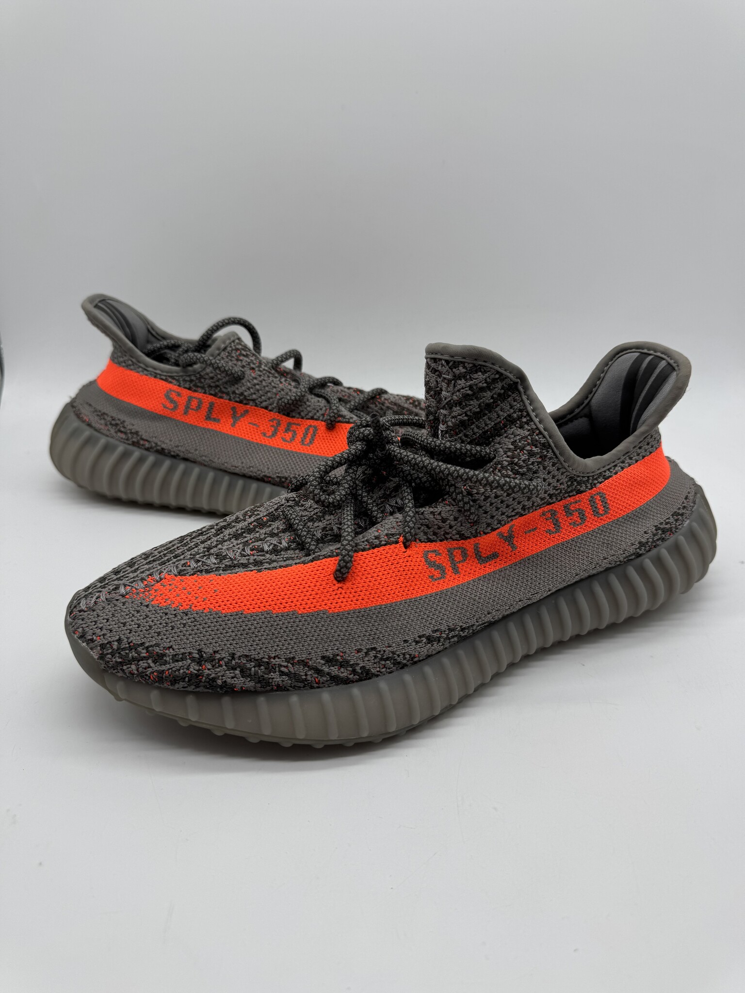 Yeezy Boost 350 V2 Beluga Reflective - Diverse Sole