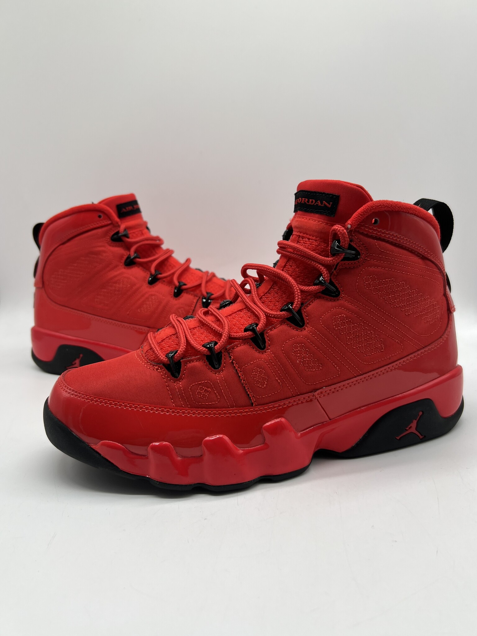 Jordan 9 Retro Chile Red - Diverse Sole