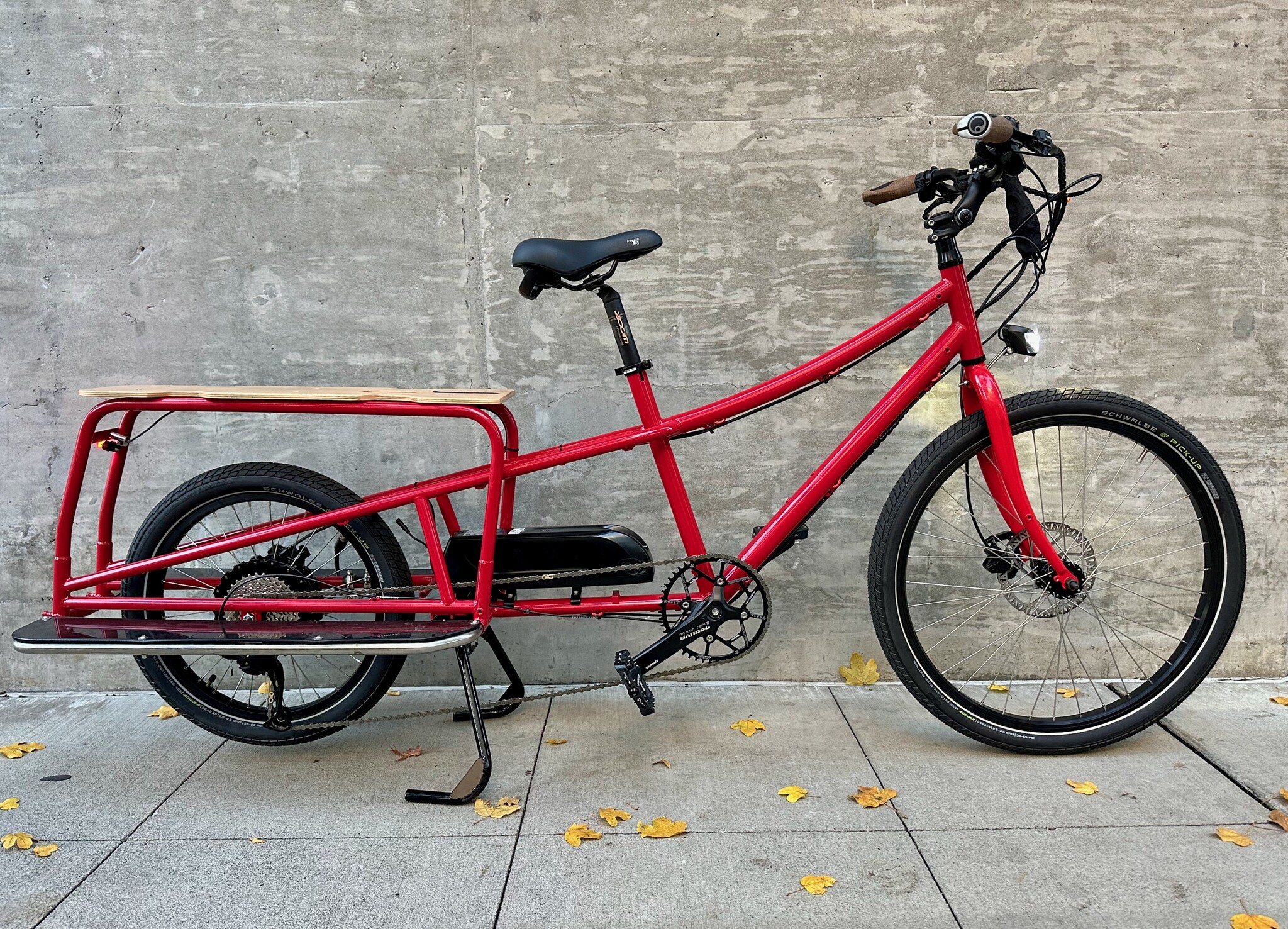 Red EdgeRunner (eZee Frame) w/ GMAC Motor System - Bike Swift